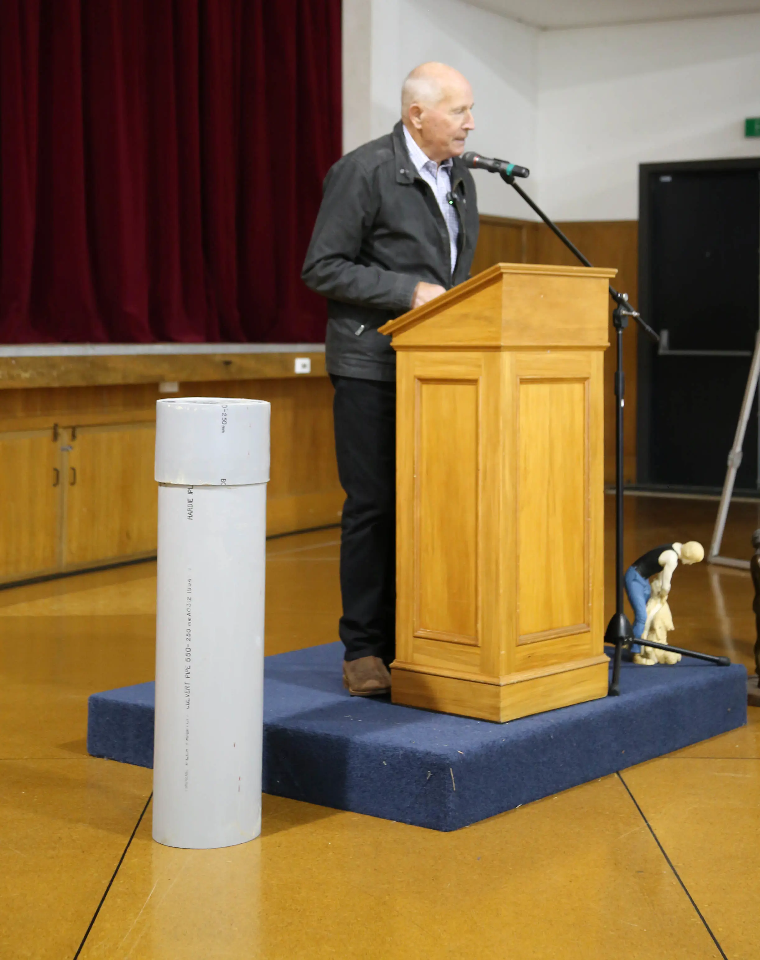 Shearing Statue 30 Year Time Capsule - Waitomo District Council